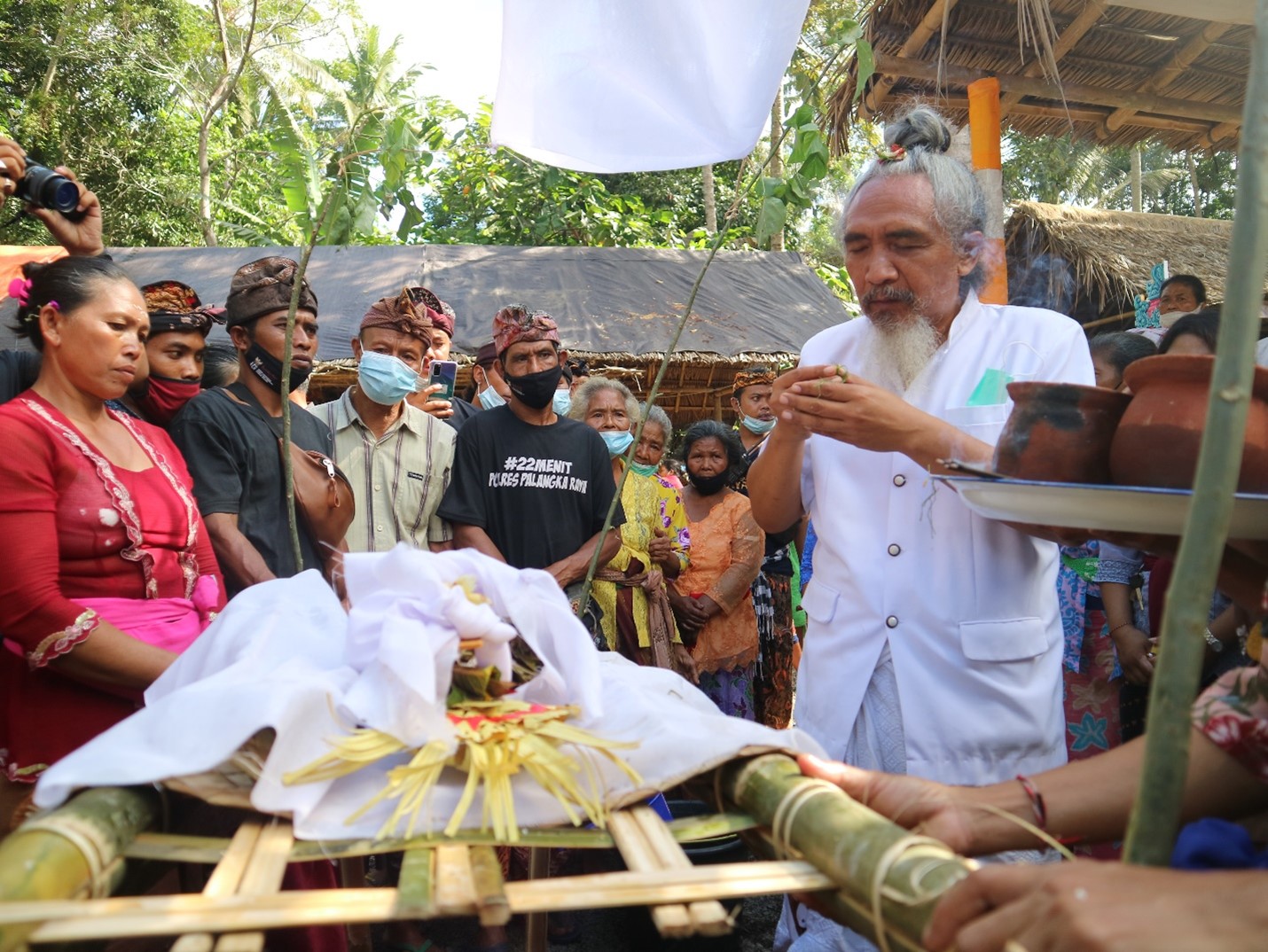 Cremation Ceremony in Bali - Jembatan Bahasa